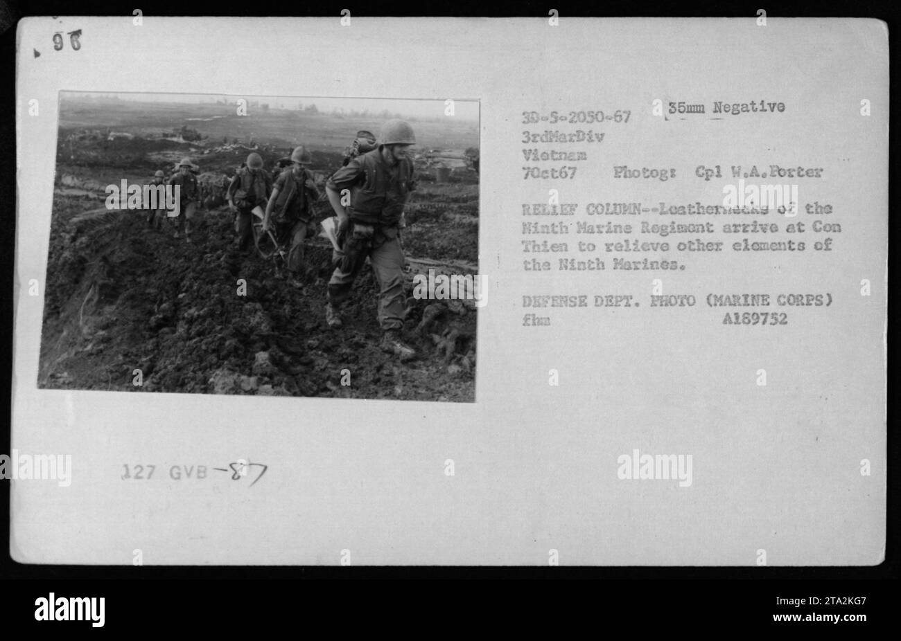 A relief column of Ninth Marine Regiment soldiers arrive at Con Thien ...