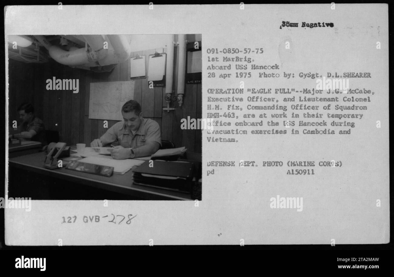 Operation eagle pull Black and White Stock Photos & Images - Alamy