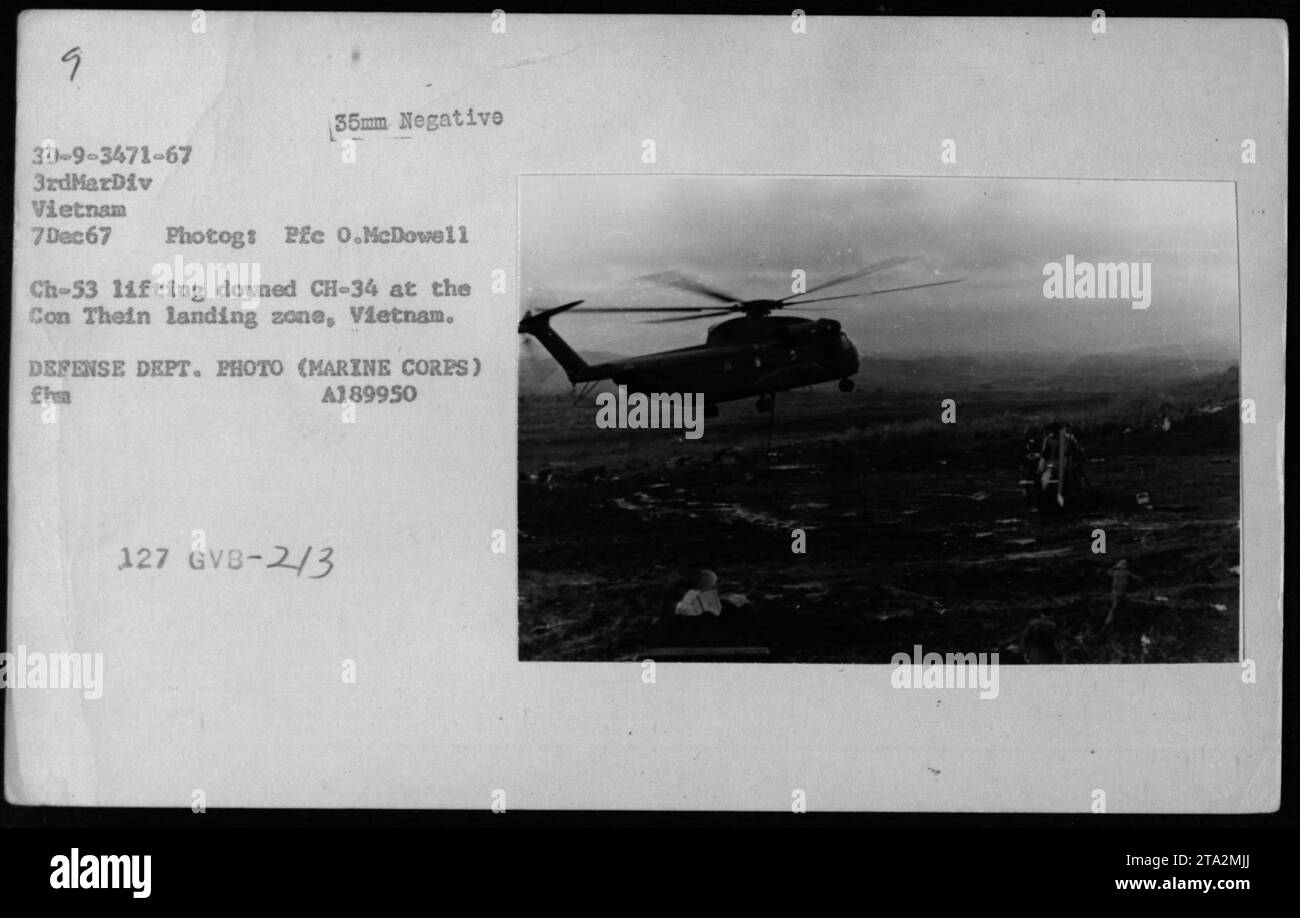 Con thien landing zone hi-res stock photography and images - Alamy