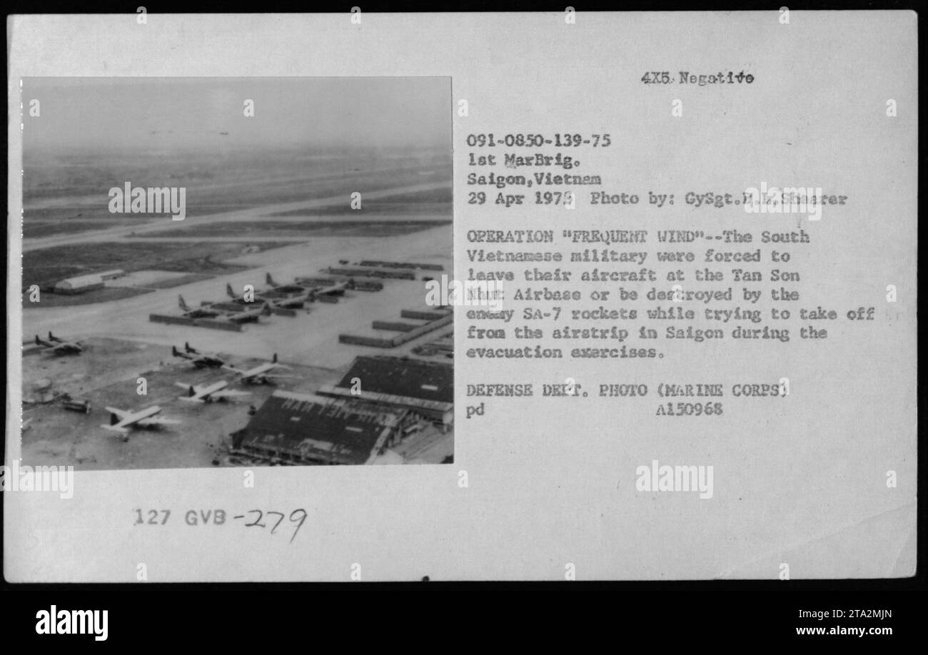 Military personnel after members Black and White Stock Photos & Images ...