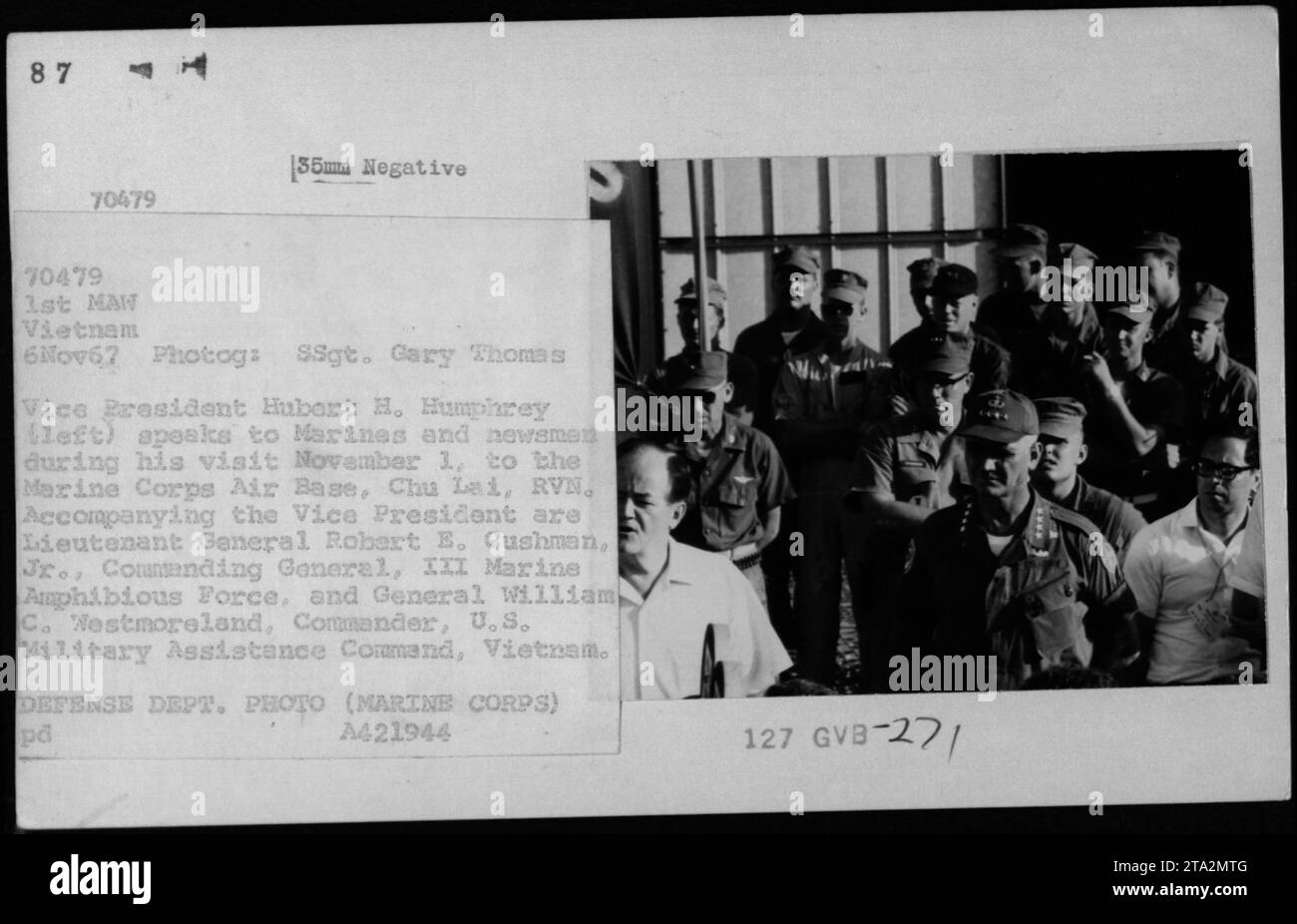 Chu lai marine air base operations Black and White Stock Photos ...
