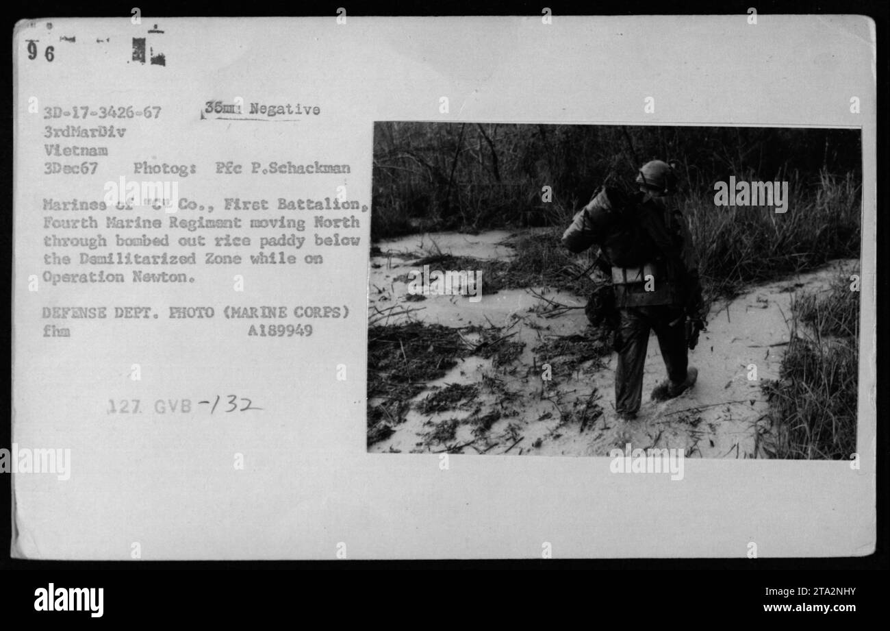 Marines of C Company, First Battalion, Fourth Marine Regiment advance ...