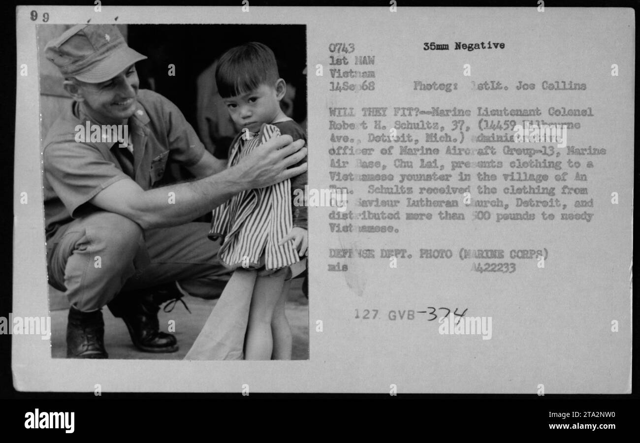 Marine lieutenant colonel robert h schultz hi-res stock photography and ...