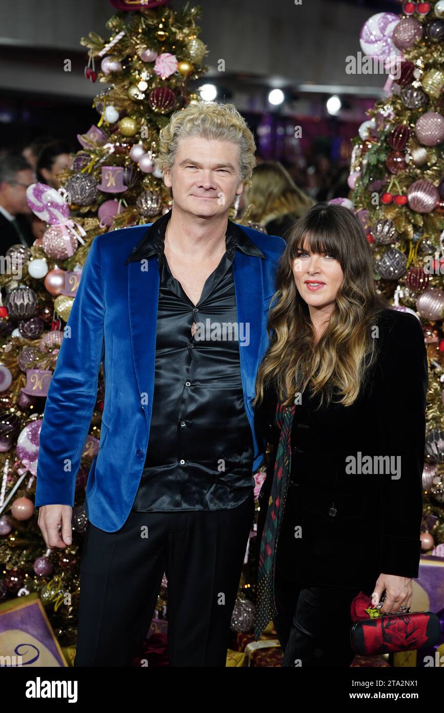 Simon Farnaby arrives for the world premiere of Wonka at the Royal ...
