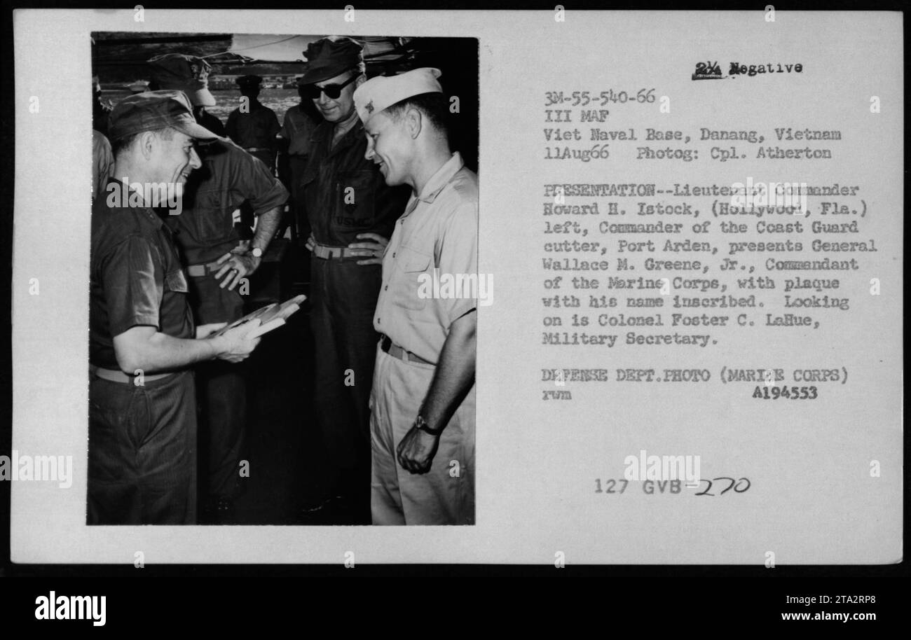 Lieutenant commander howard h istock hi-res stock photography and ...