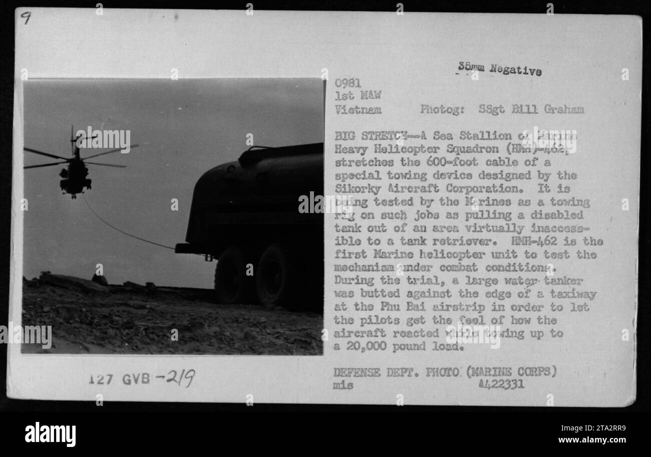 Airstrip testing hi-res stock photography and images - Alamy