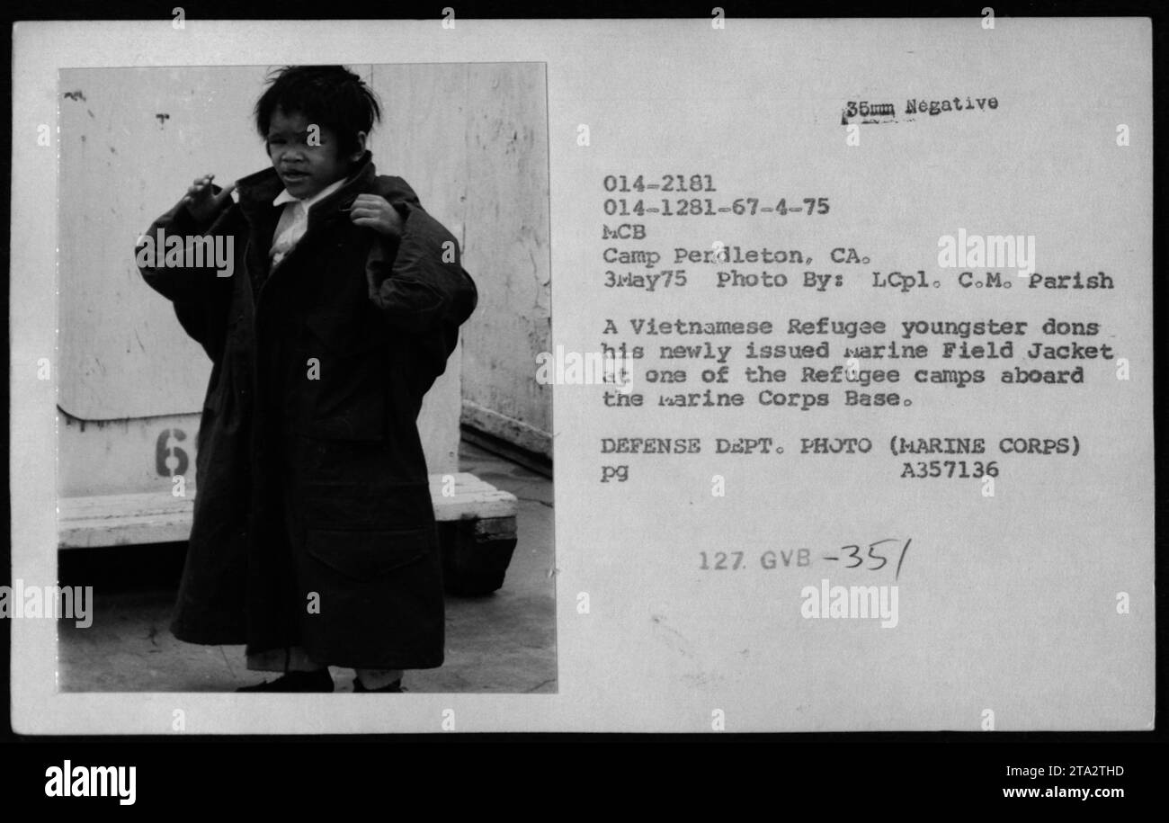 Claudia cardinale visiting refugees hi-res stock photography and images ...