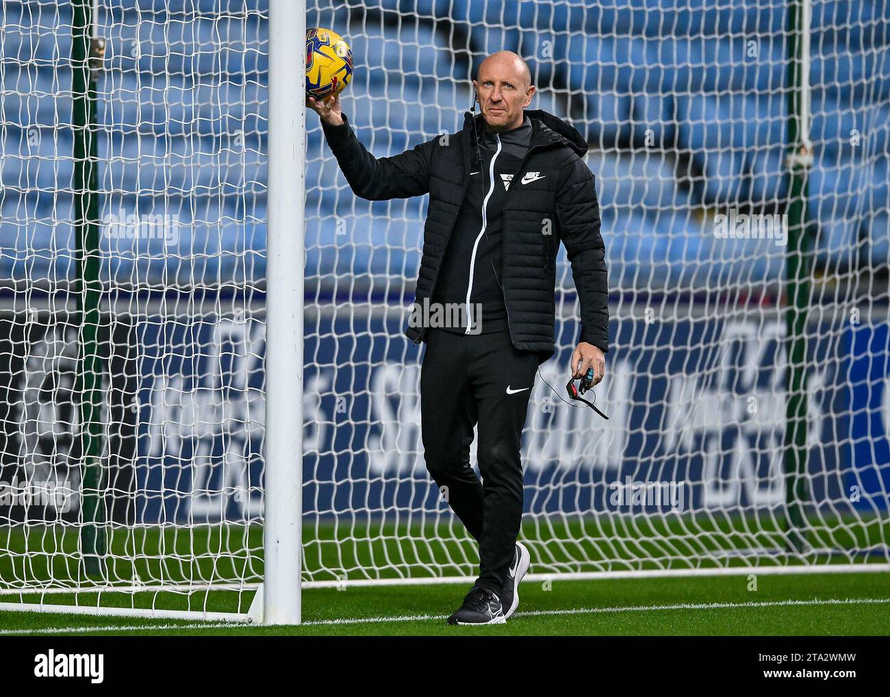 Match Referee ANDY DAVIES testing goal line technology during the Sky ...