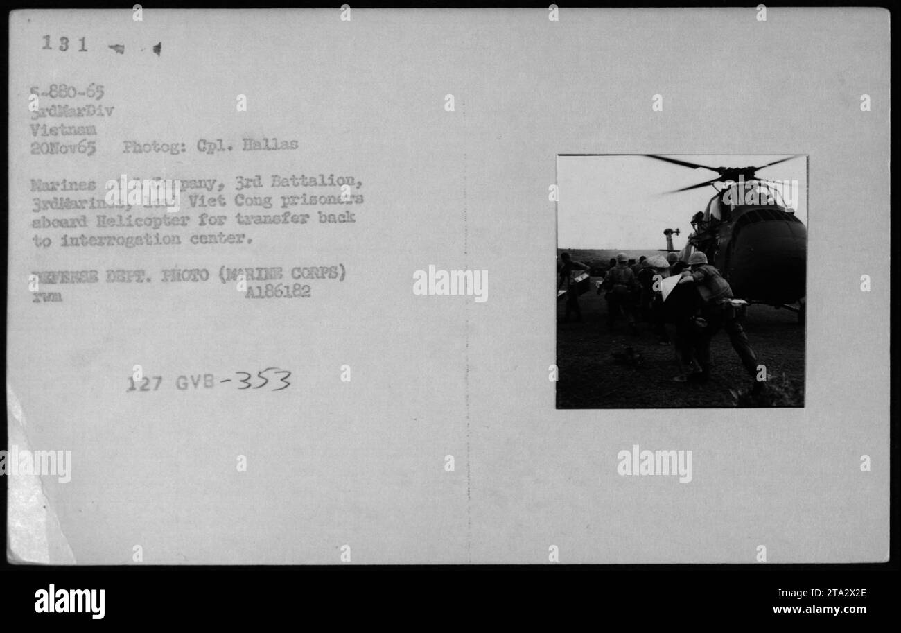 1965 soldiers in vietnam load hi-res stock photography and images - Alamy