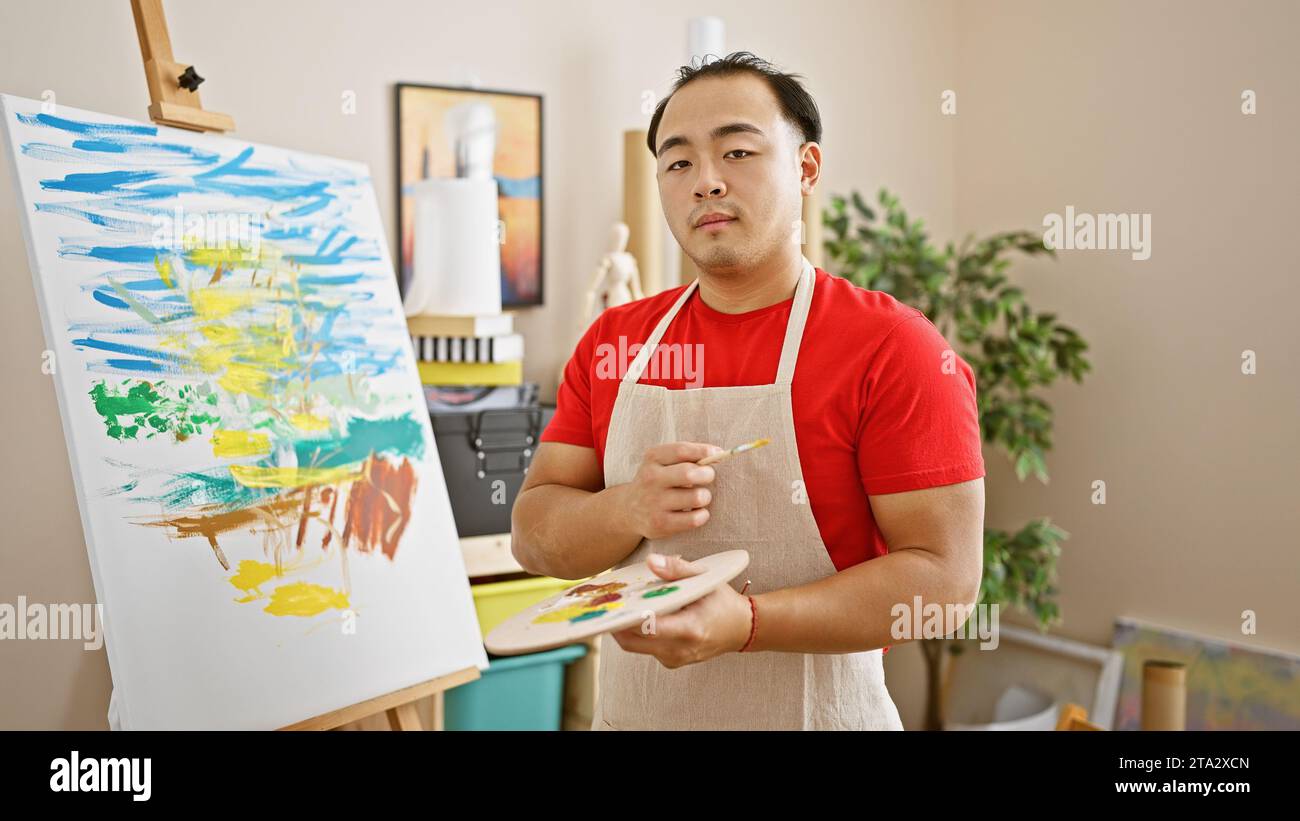 Serious chinese male artist hi-res stock photography and images - Alamy
