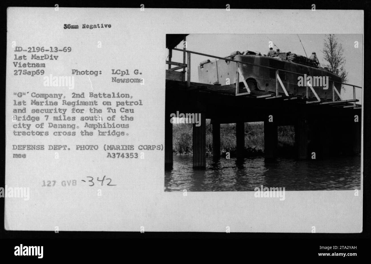 Amphibious tractors of G Company, 2nd Battalion, 1st Marine Regiment ...