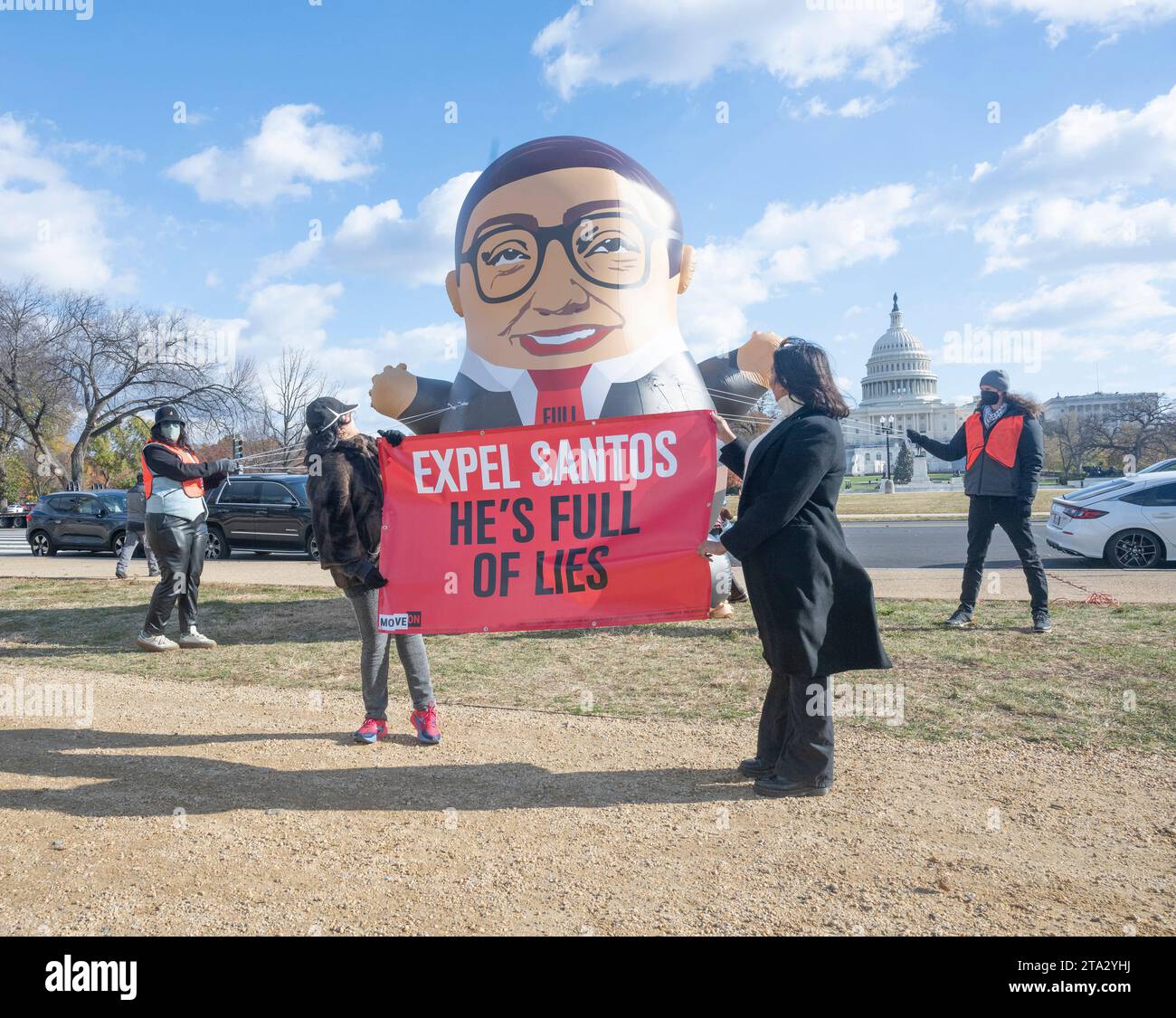 Washington, DC, USA. 28th Nov, 2023. A 15 foot George Santos balloon ...