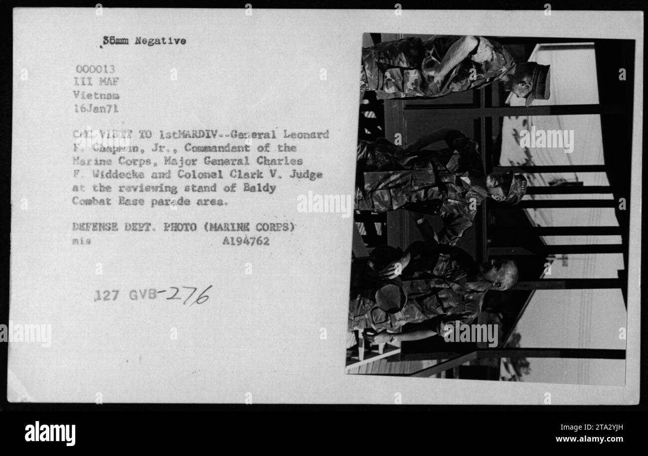 Review of troops in vietnam war hi-res stock photography and images - Alamy