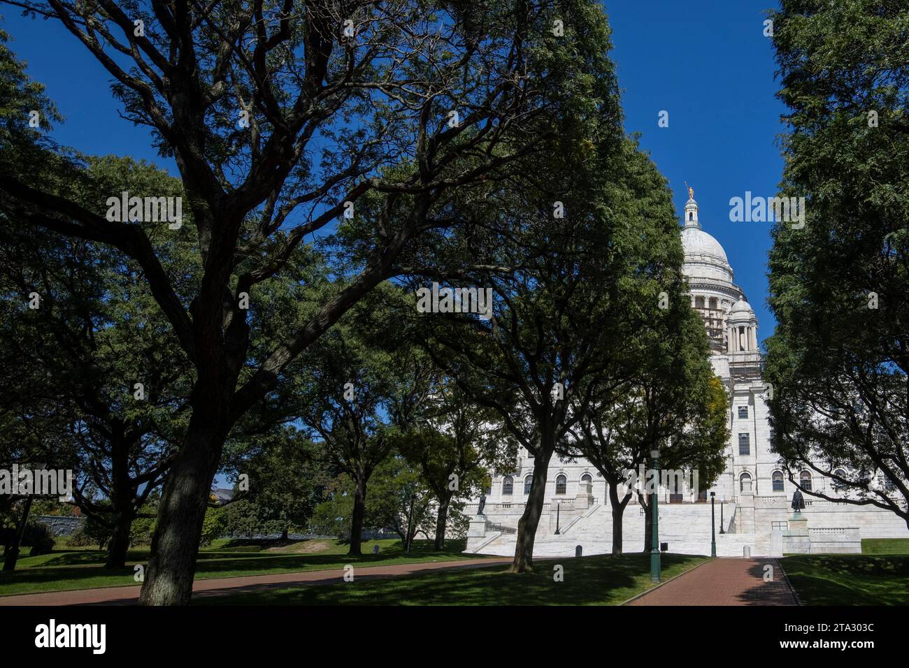 The Rhode Island State House, the capitol of the state of Rhode Island ...