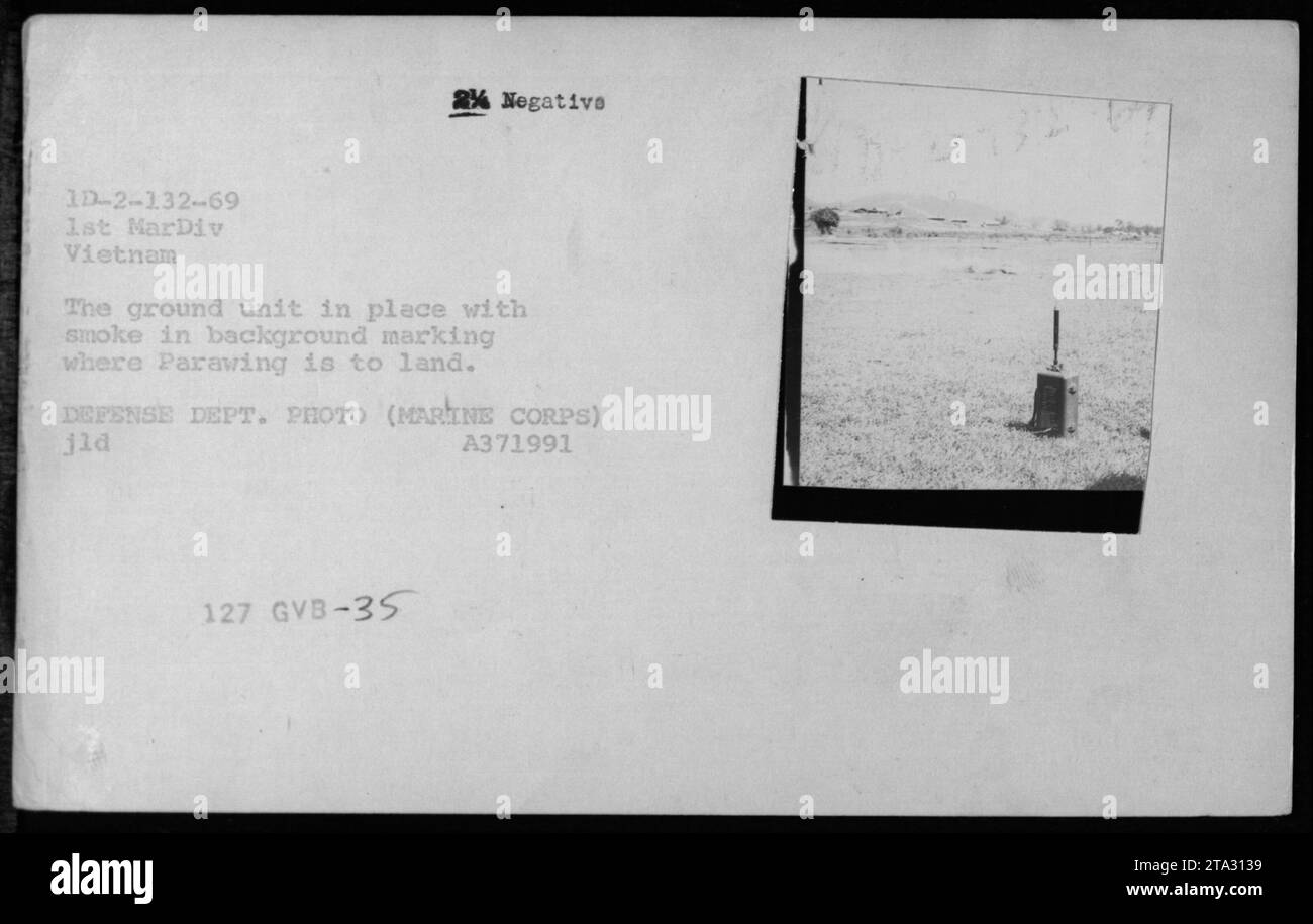 Unit delivery Black and White Stock Photos & Images - Alamy