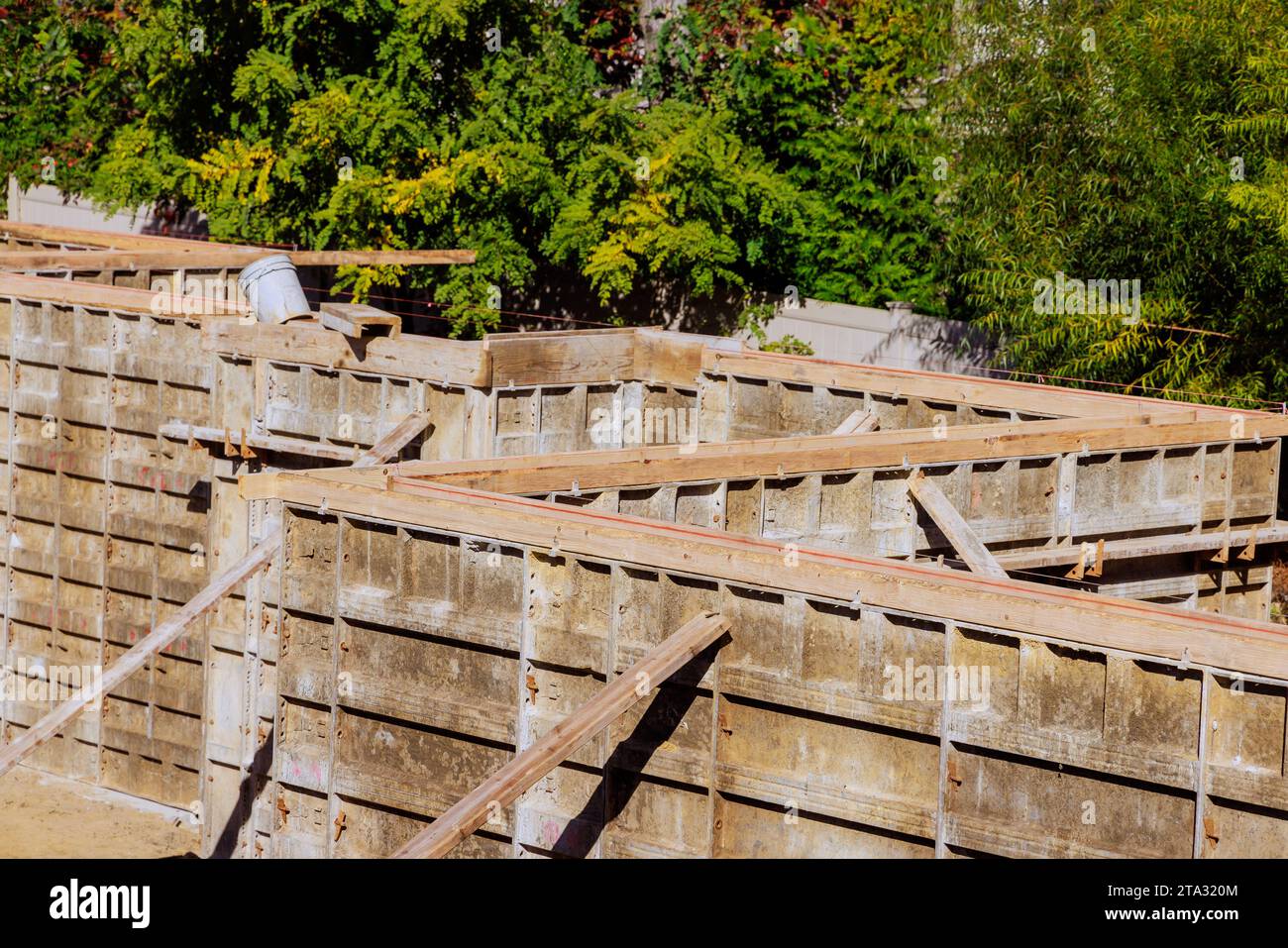 Assembled formwork hi-res stock photography and images - Alamy