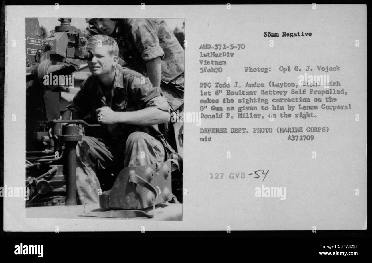 Sighting correction hi-res stock photography and images - Alamy