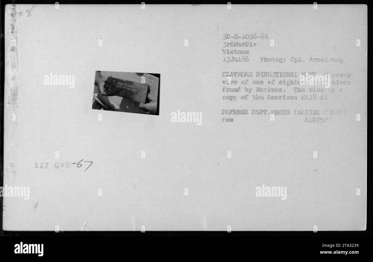 Claymore a Black and White Stock Photos & Images - Alamy