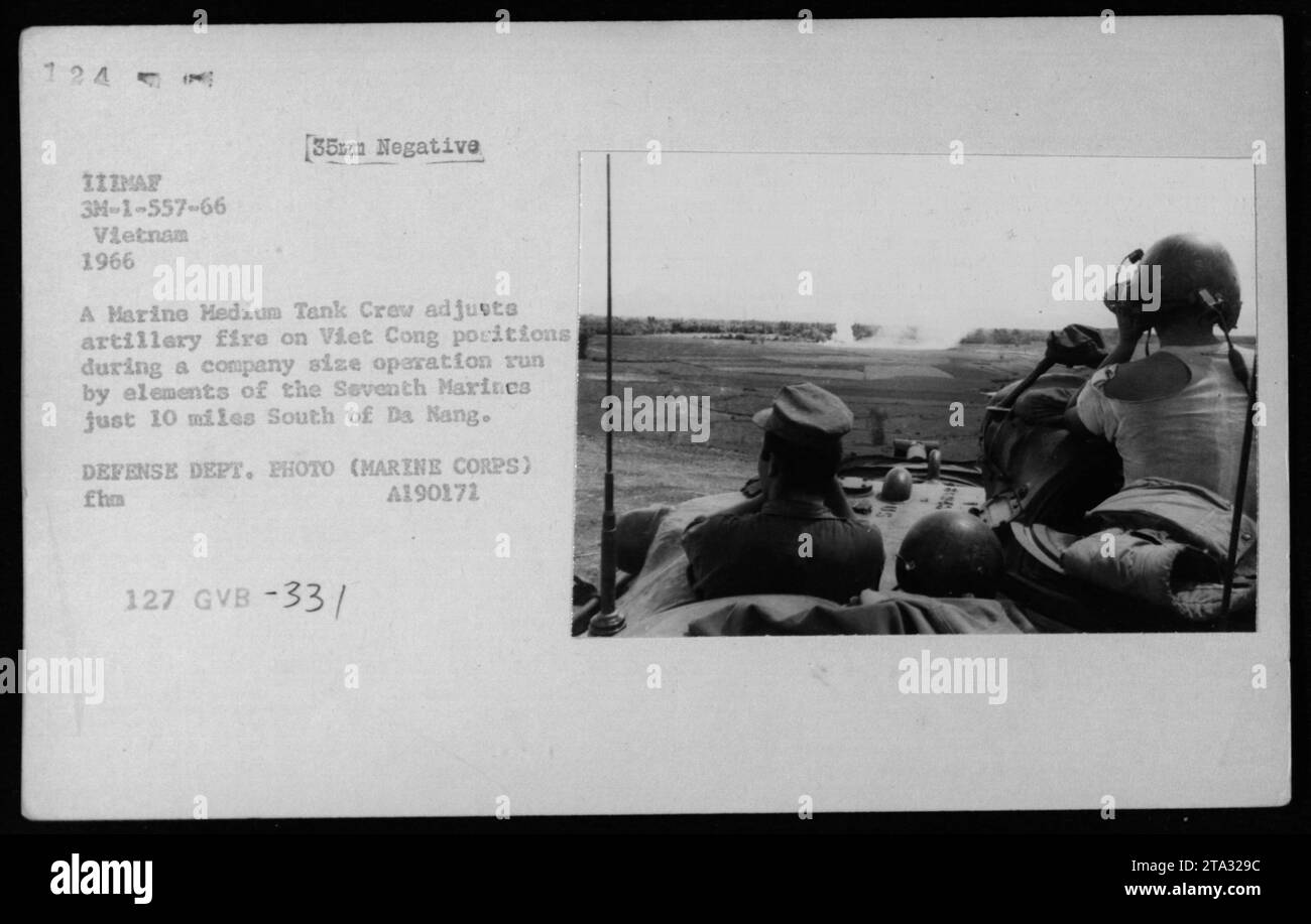 Tank crew members hi-res stock photography and images - Alamy