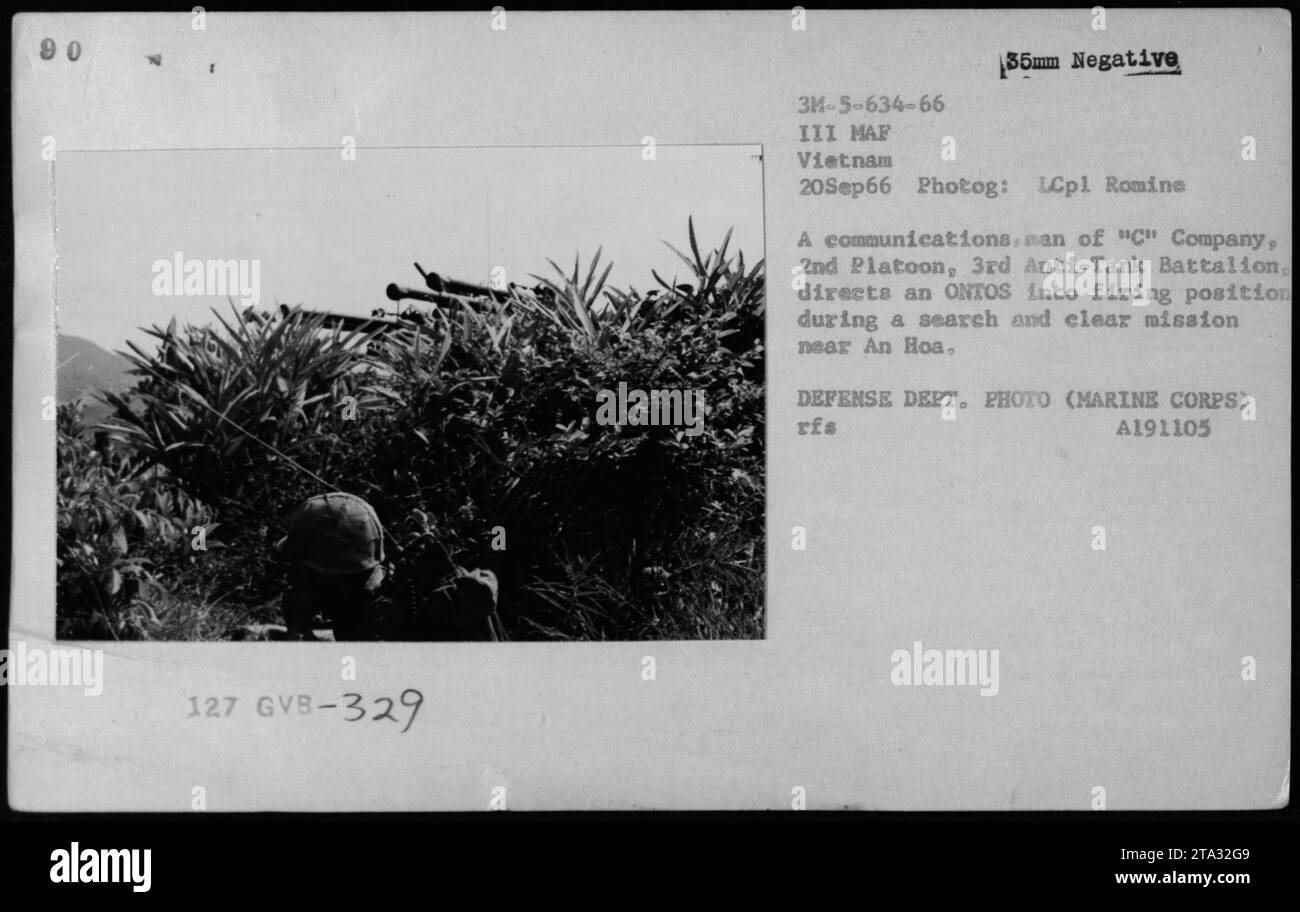 Soldiers platoon company 2nd Black and White Stock Photos & Images - Alamy