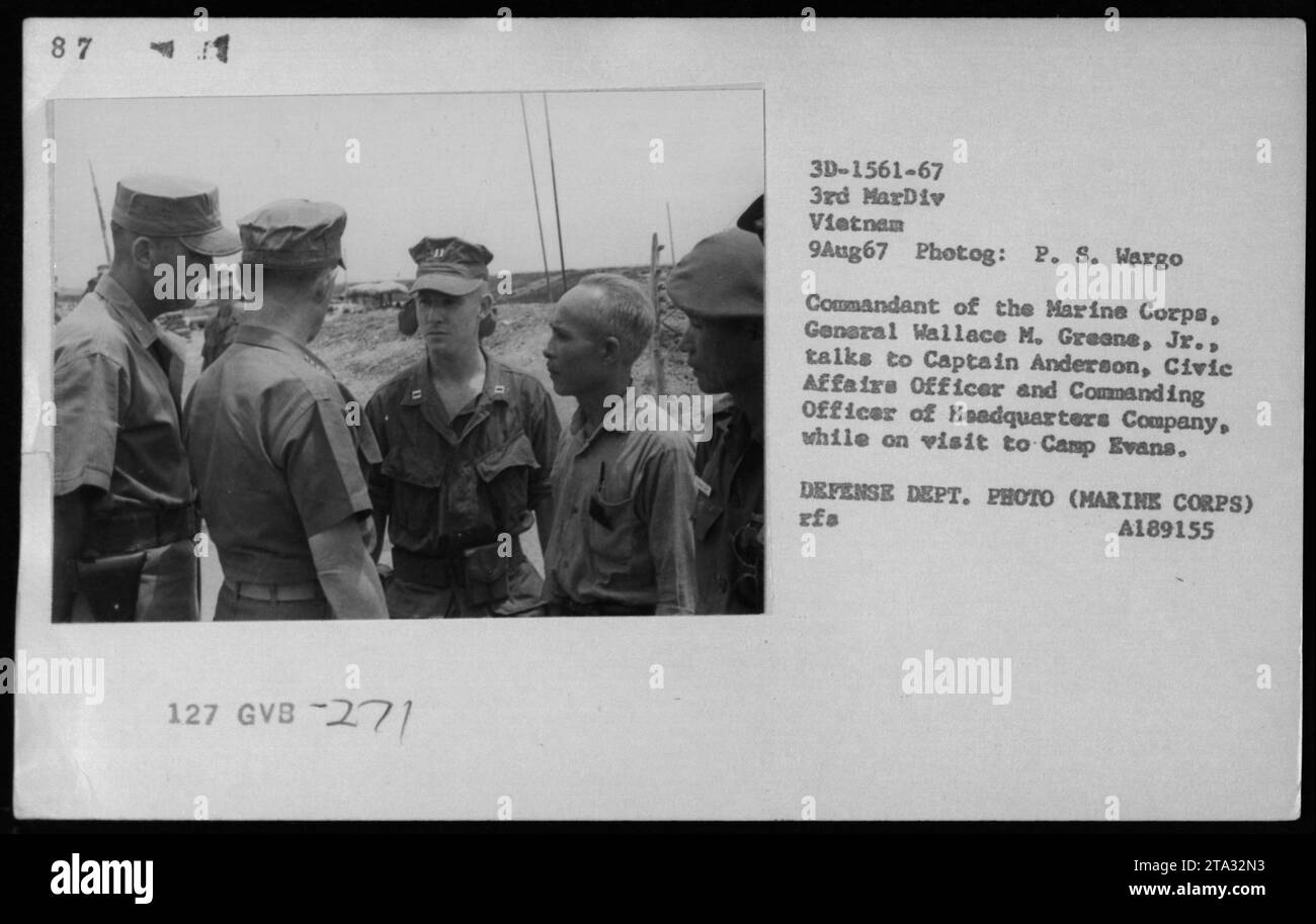 Marine corps commandant photograph hi-res stock photography and images - Alamy