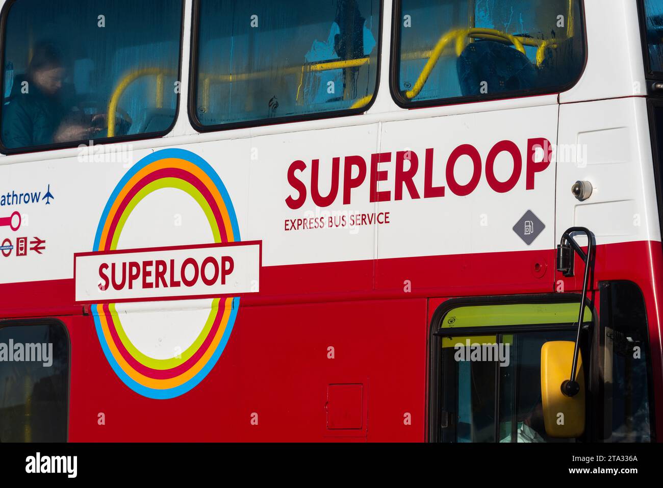 Transport for london logo hi-res stock photography and images - Alamy