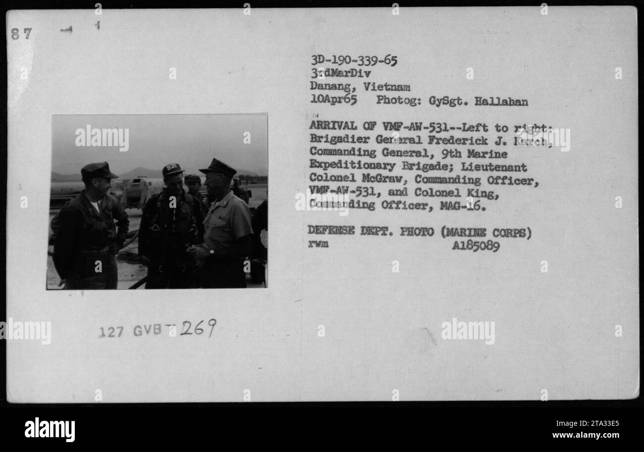 Lieutenant colonel mcgraw hi-res stock photography and images - Alamy