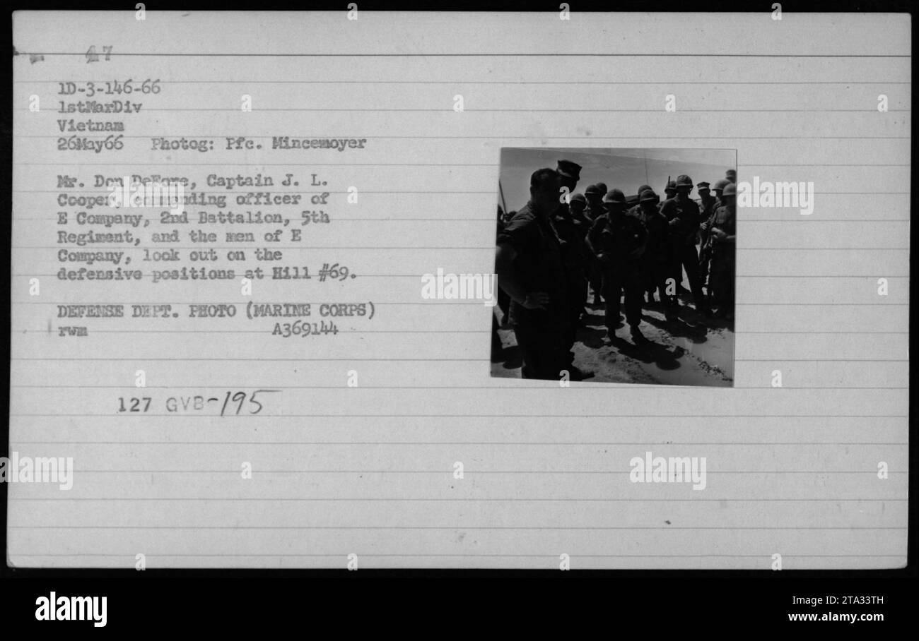 American military entertainers vietnam war hi-res stock photography and images - Alamy