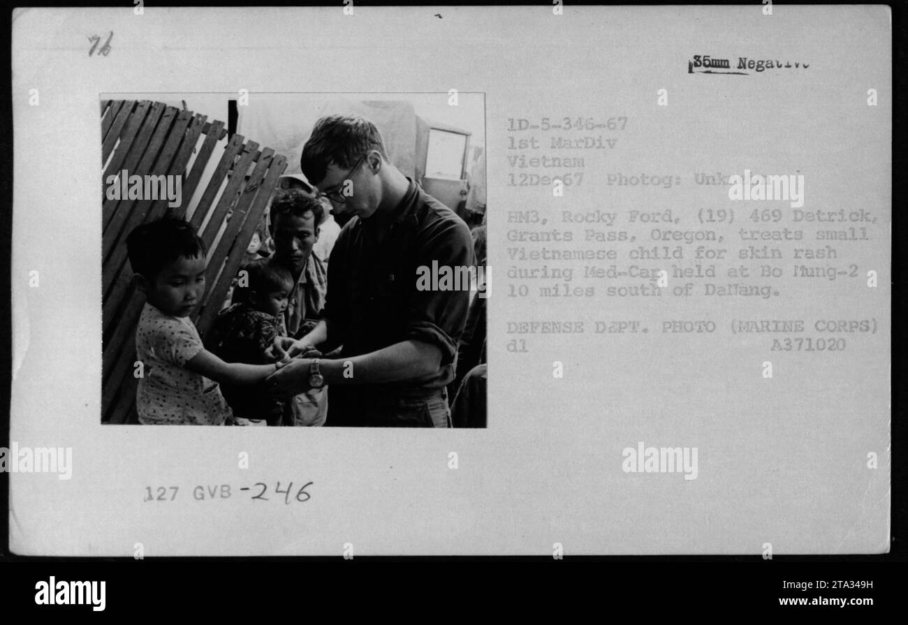 Bo itung 2 hi-res stock photography and images - Alamy