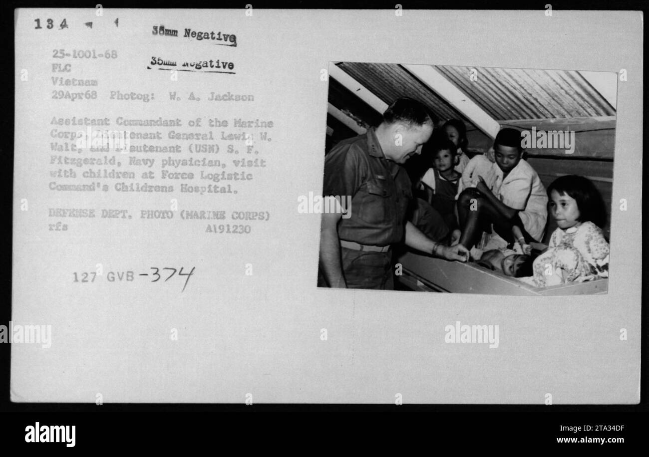 Lewis fitzgerald hi-res stock photography and images - Alamy