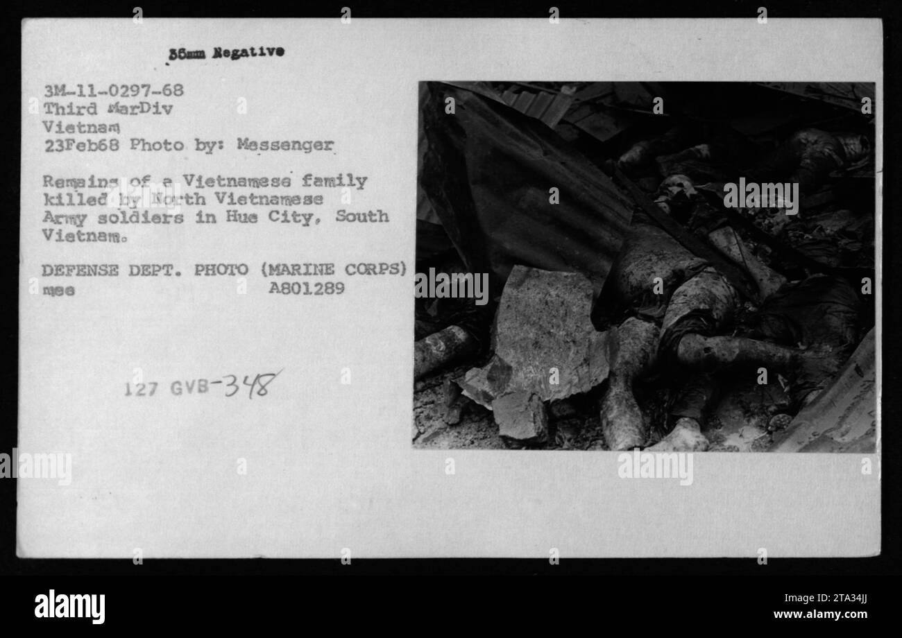 Remains of a Vietnamese family killed by NVA soldiers in Hue City ...