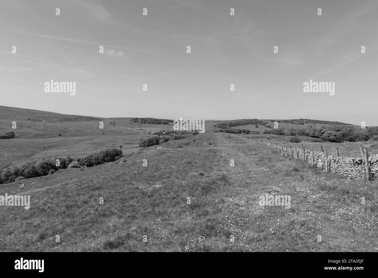 Photo of Buxton country park in the Peak District National Park Stock ...