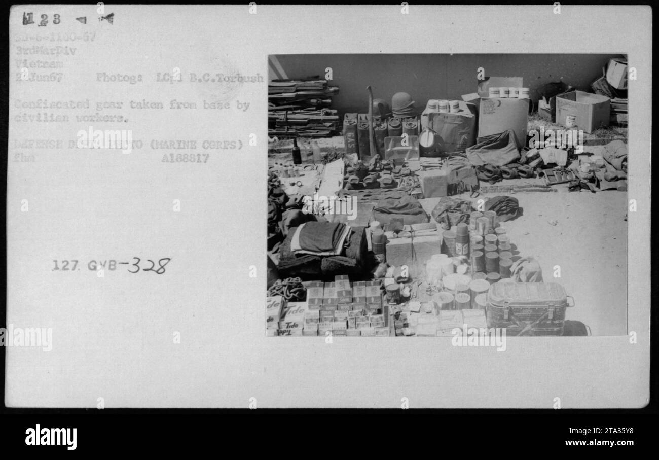 Civilian supplies Black and White Stock Photos & Images - Alamy