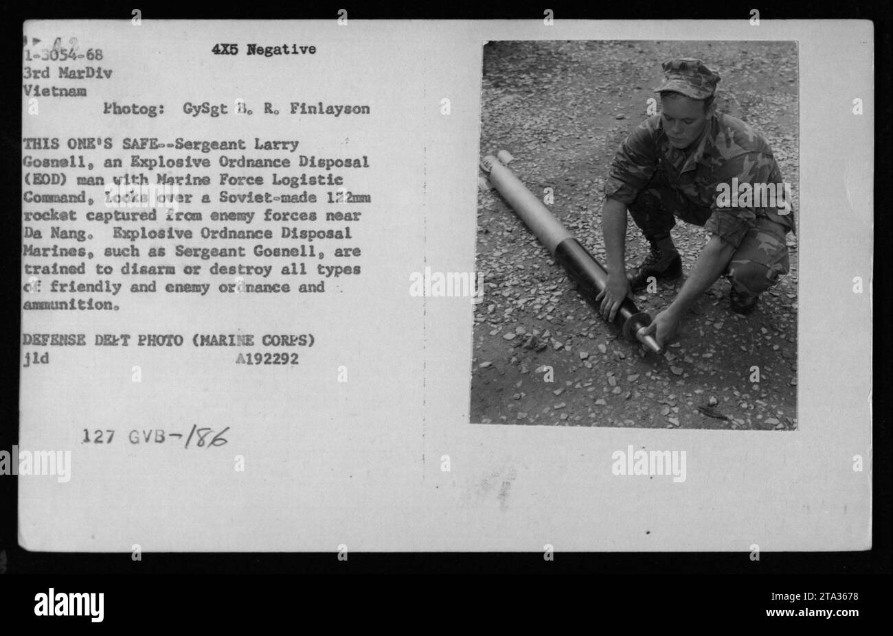 Explosive ordnance disposal operations Black and White Stock Photos ...