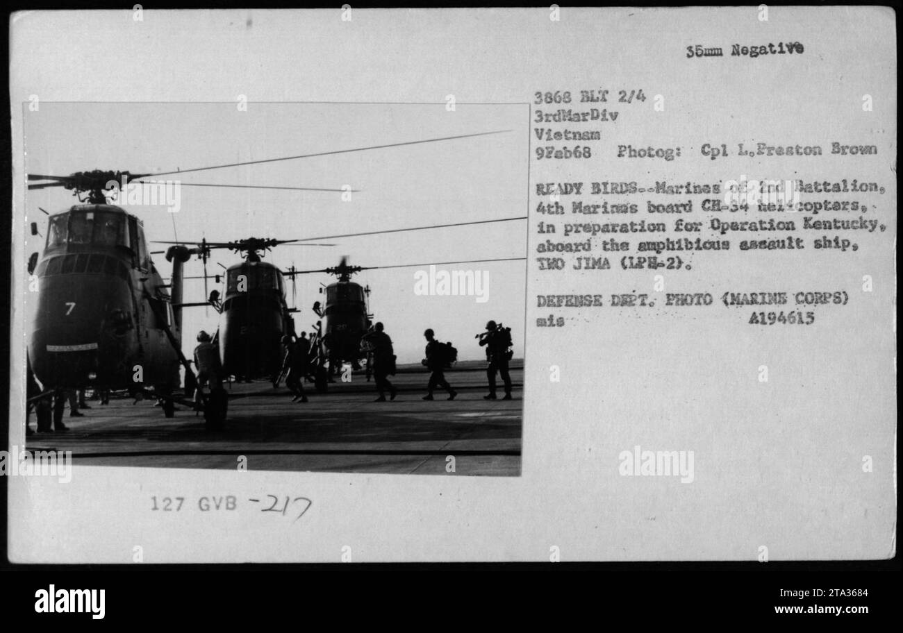 Ch 34 helicopters hi-res stock photography and images - Alamy