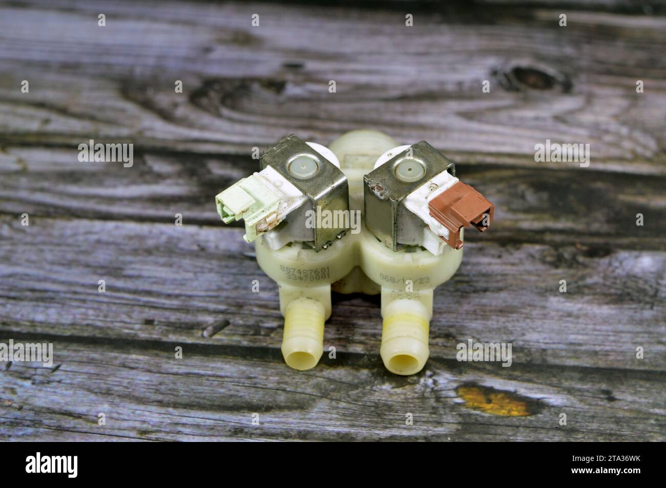 Inlet water valve of automatic electric washing machine that need to be ...