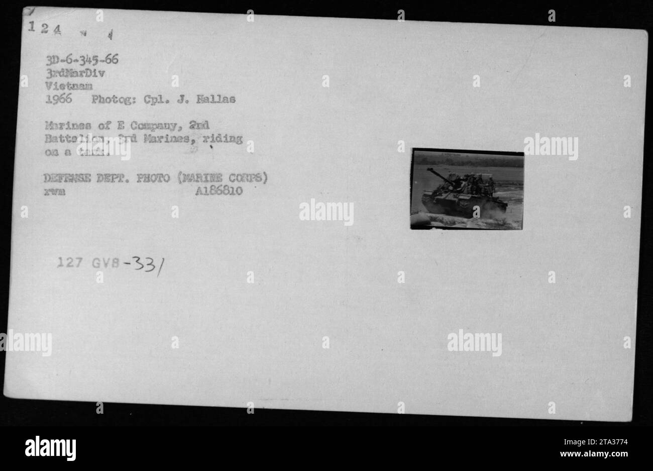 Vietnam era tank hi-res stock photography and images - Alamy