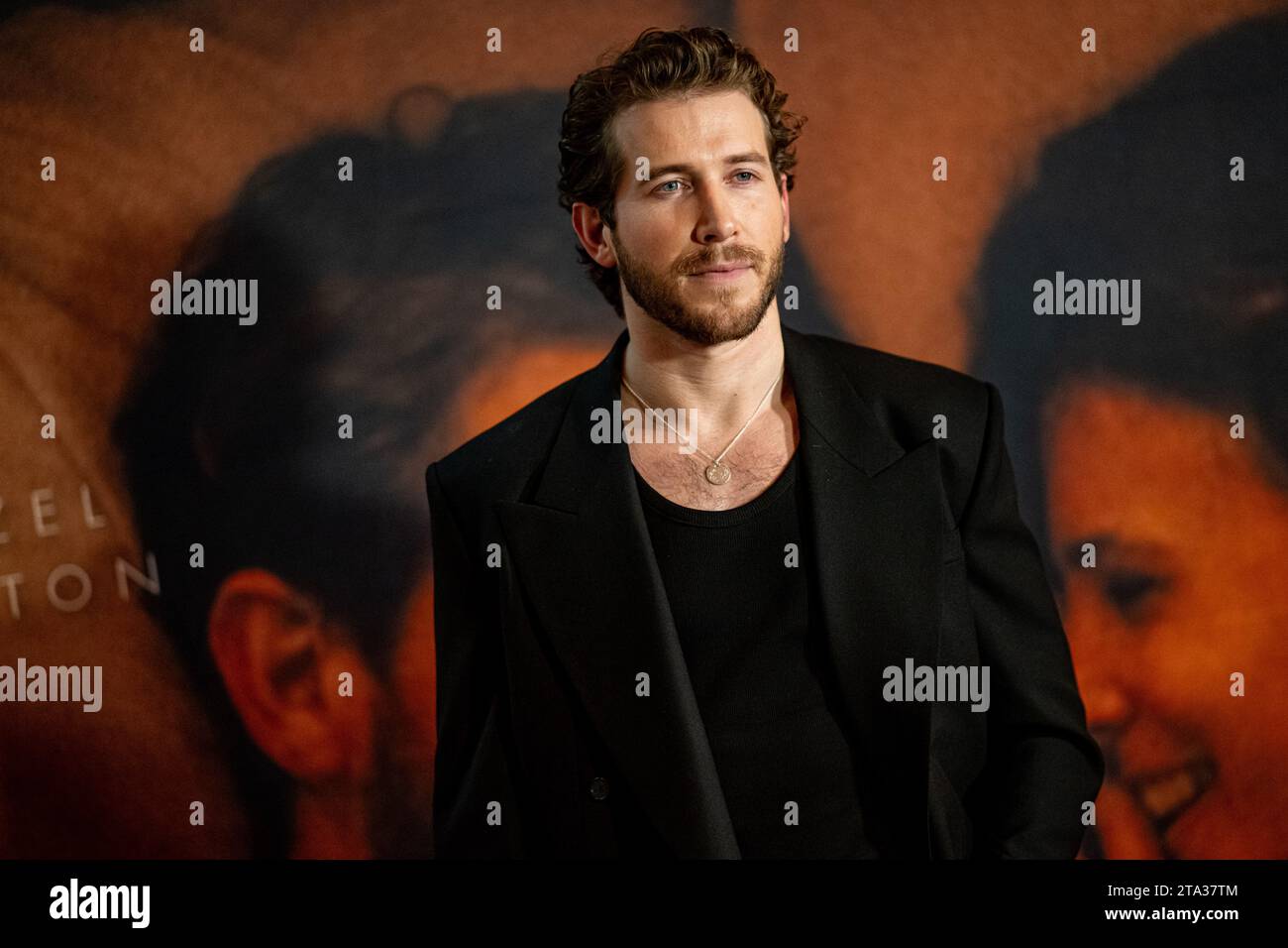 Berlin, Germany. 28th Nov, 2023. Chris Fulton, actor, walks the red carpet at the premiere of ...