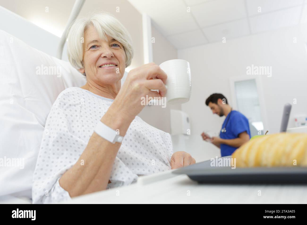 Patient hospital bed coffee hi-res stock photography and images - Alamy