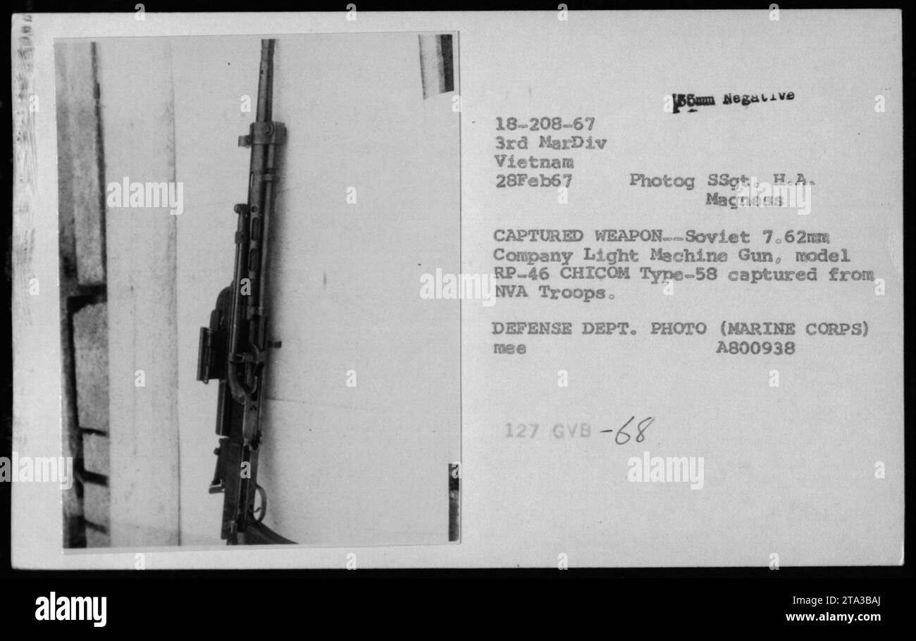 American light machine gun u s Black and White Stock Photos & Images ...