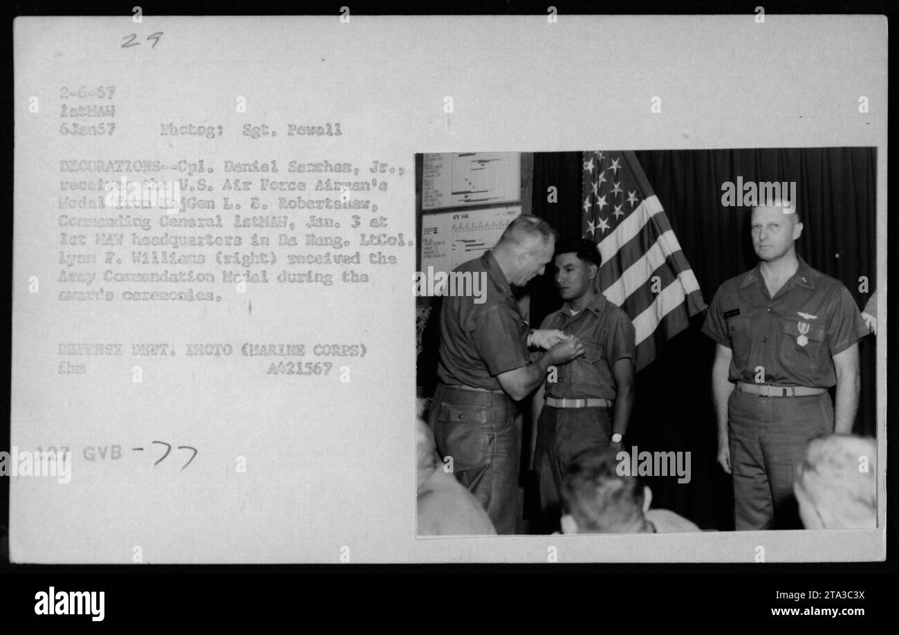 Major general l b robertshaw hi-res stock photography and images - Alamy