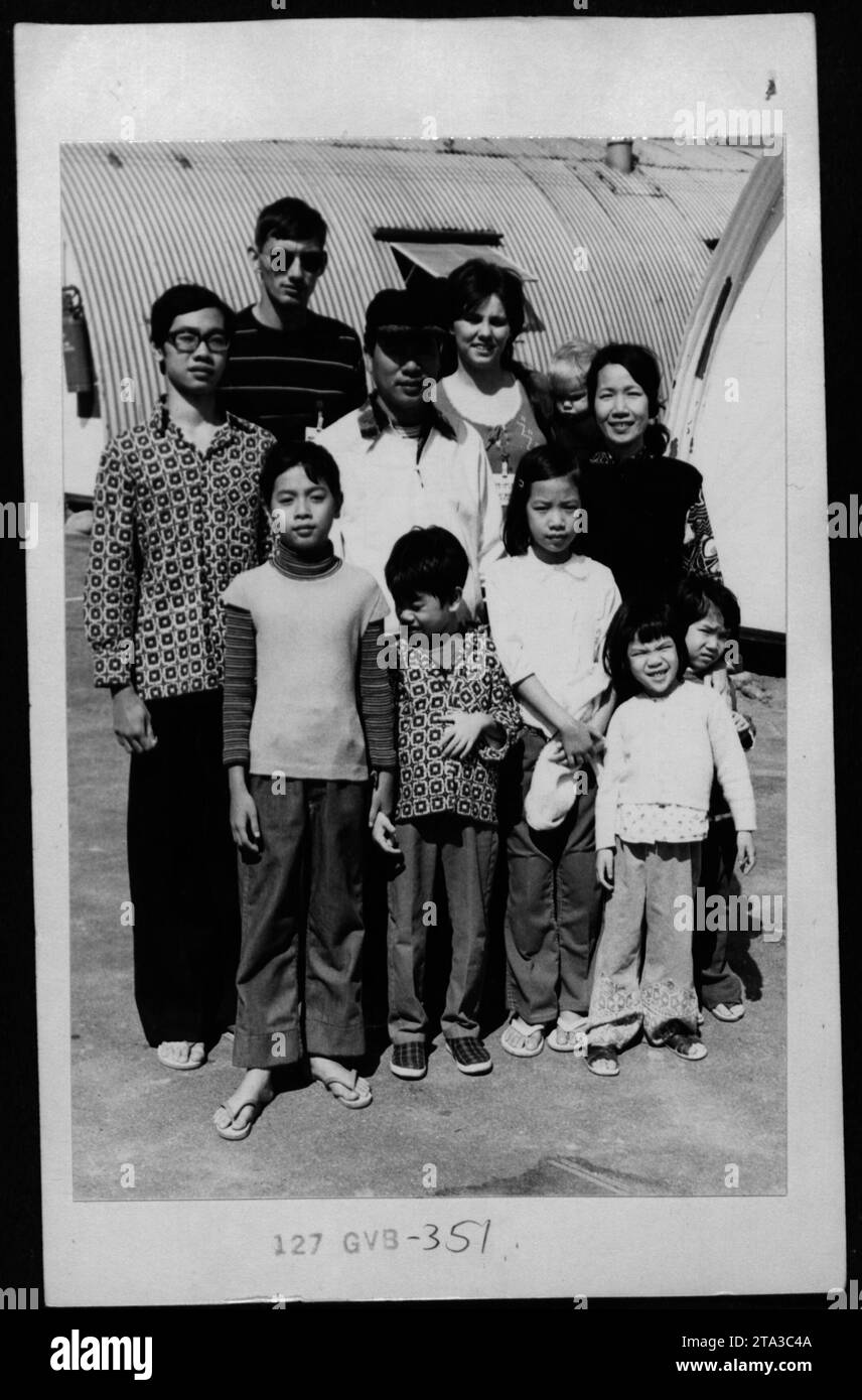 Claudia cardinale photographs hi-res stock photography and images - Alamy