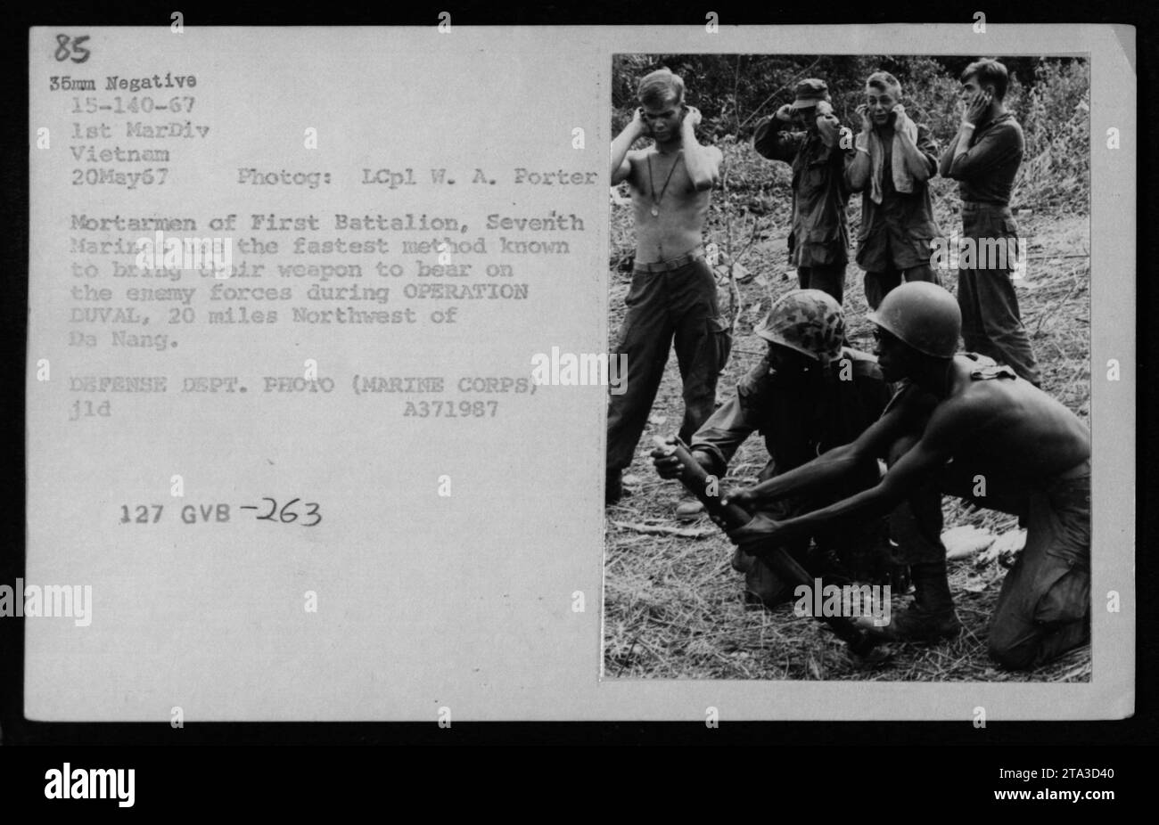 Marine mortarmen from First Battalion, 7th Marines employ rapid ...