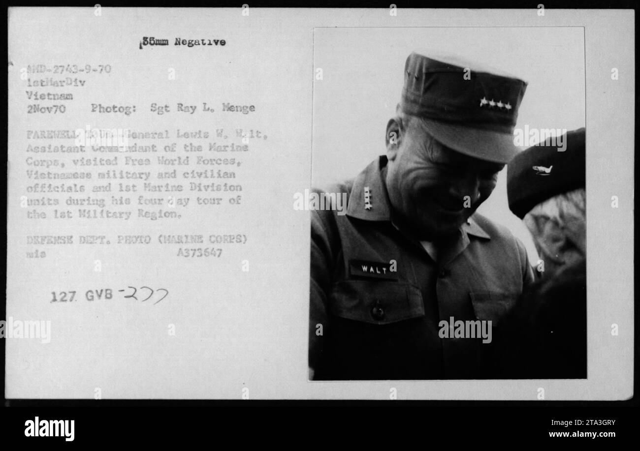 Marine corps to civilian transition hi-res stock photography and images ...