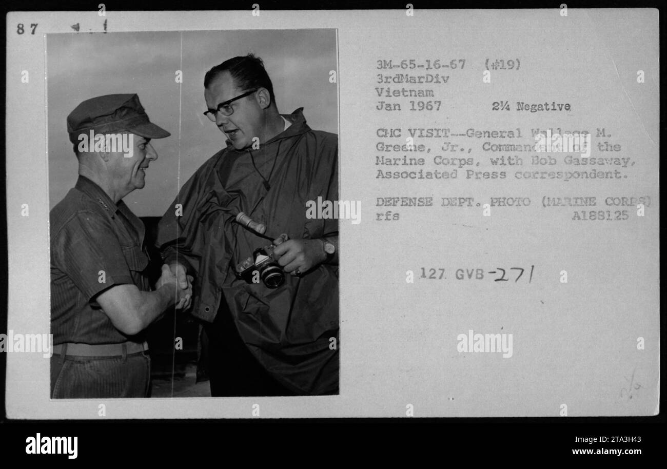 General Wallace M. Greene Jr., Commandant of the Marine Corps, meets ...