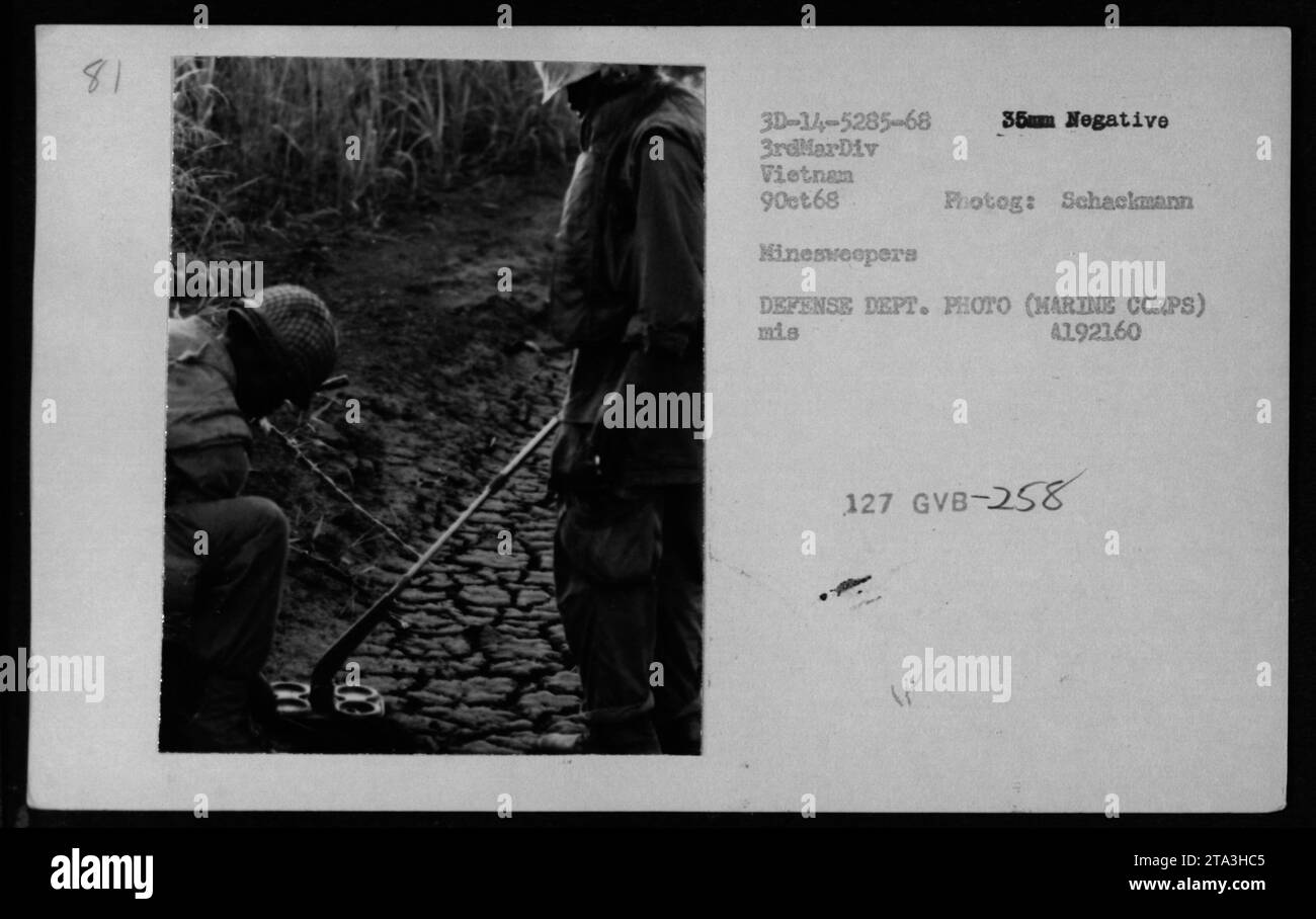 U.S. military personnel operating mine sweepers during the Vietnam War ...