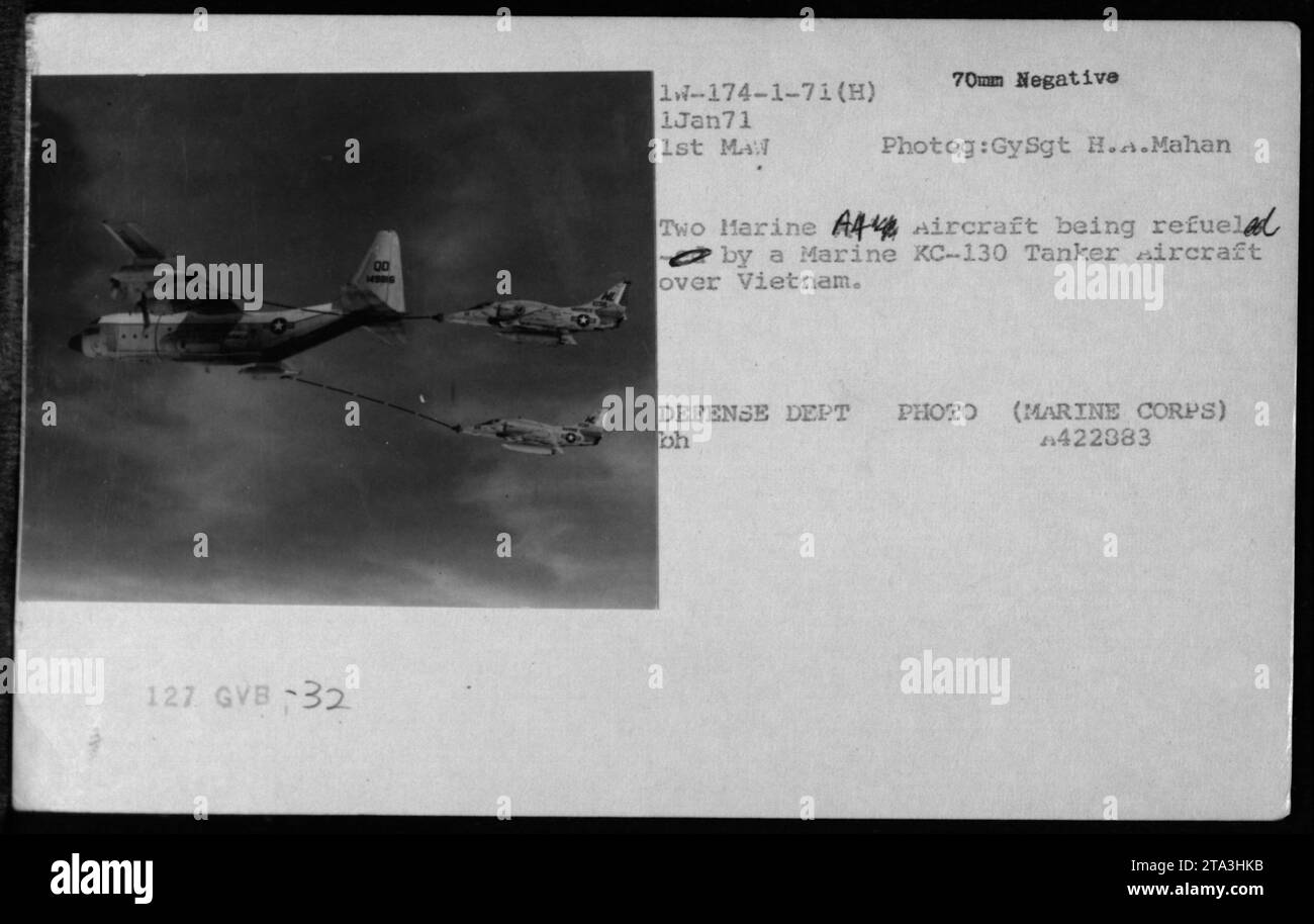 January 1 1971 hi-res stock photography and images - Alamy