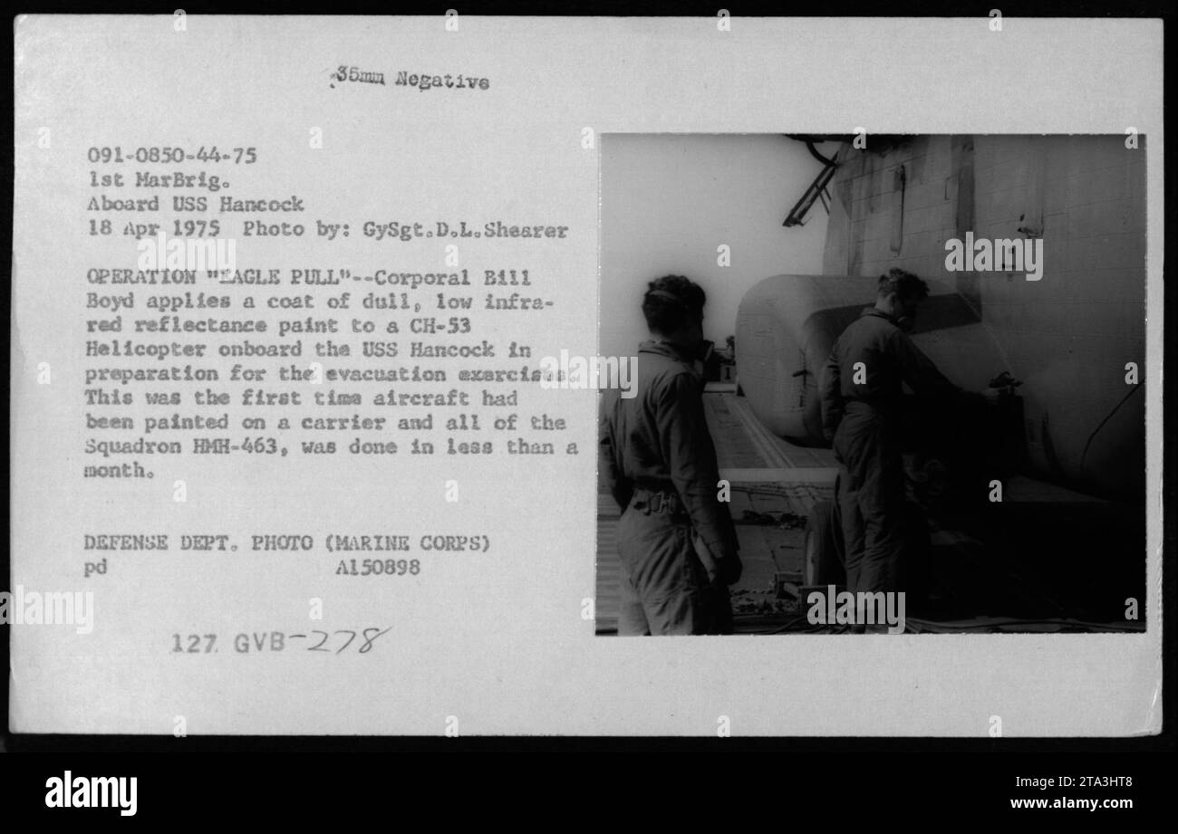 Low infra red reflectance paint hi-res stock photography and images - Alamy