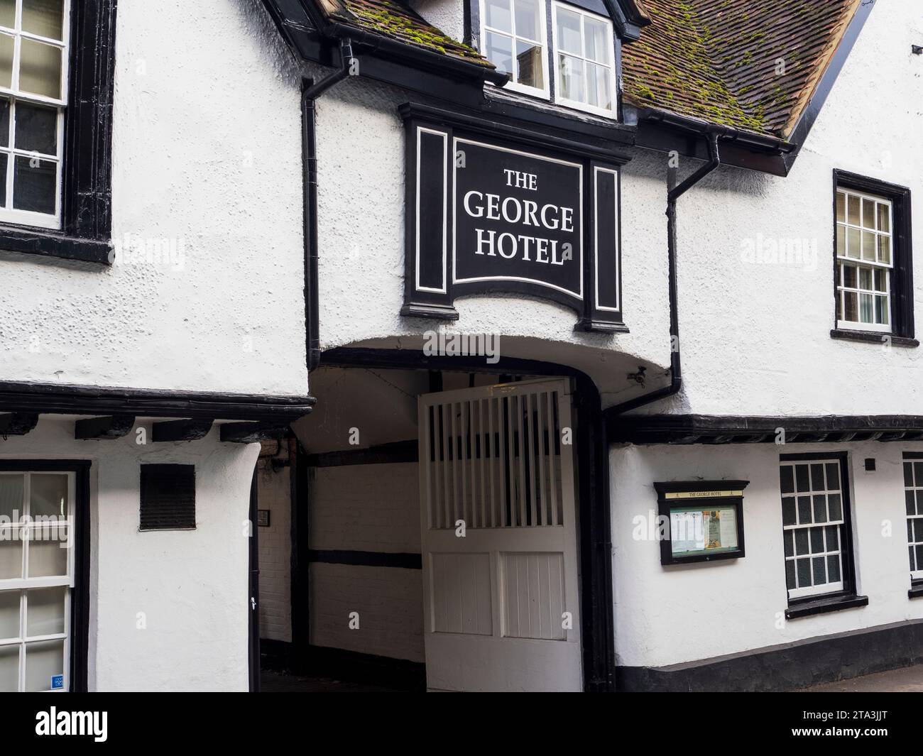 16th Century Coaching Inn, The George Hotel, Wallingford, Oxfordshire ...