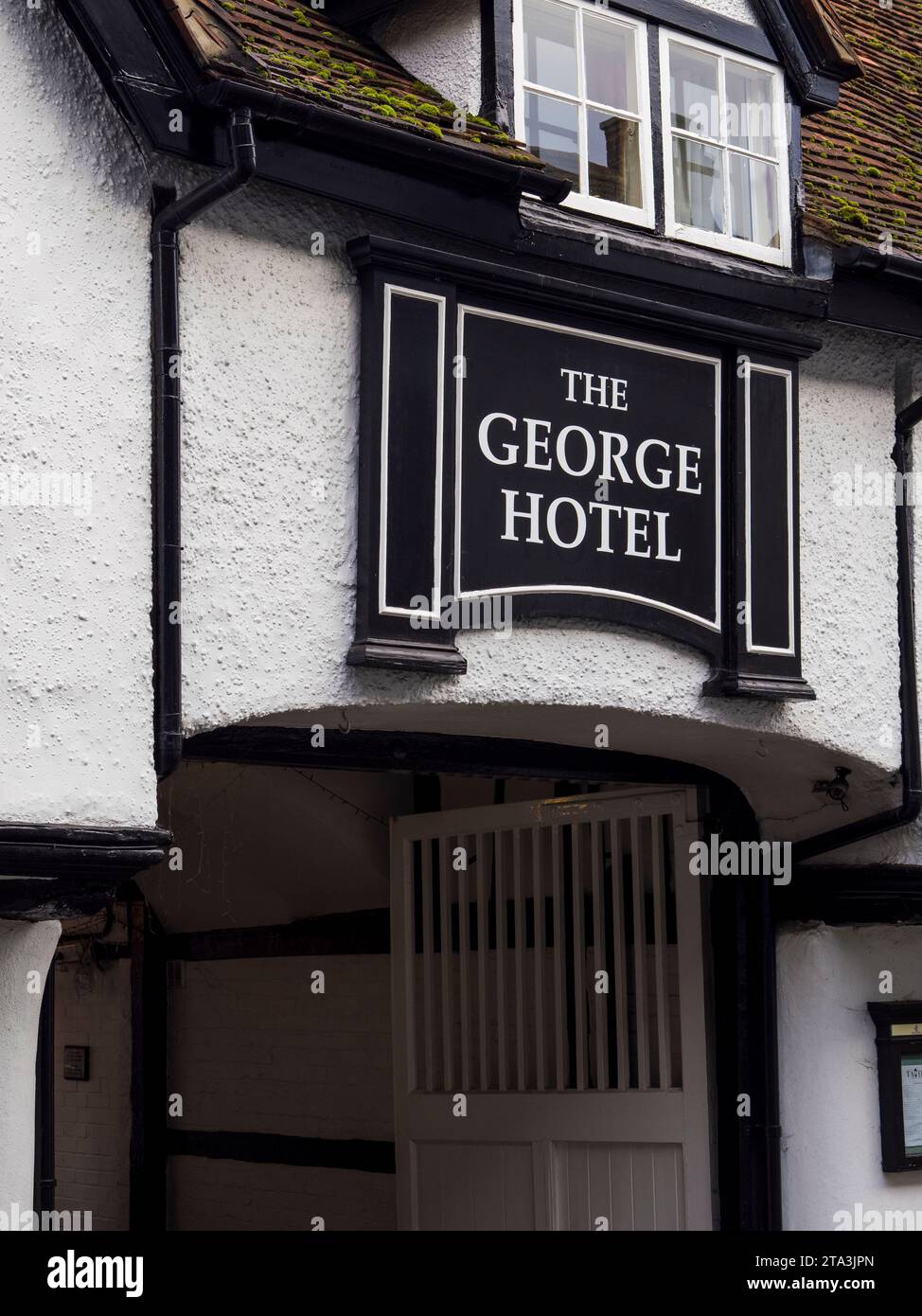 16th Century Coaching Inn, The George Hotel, Wallingford, Oxfordshire ...